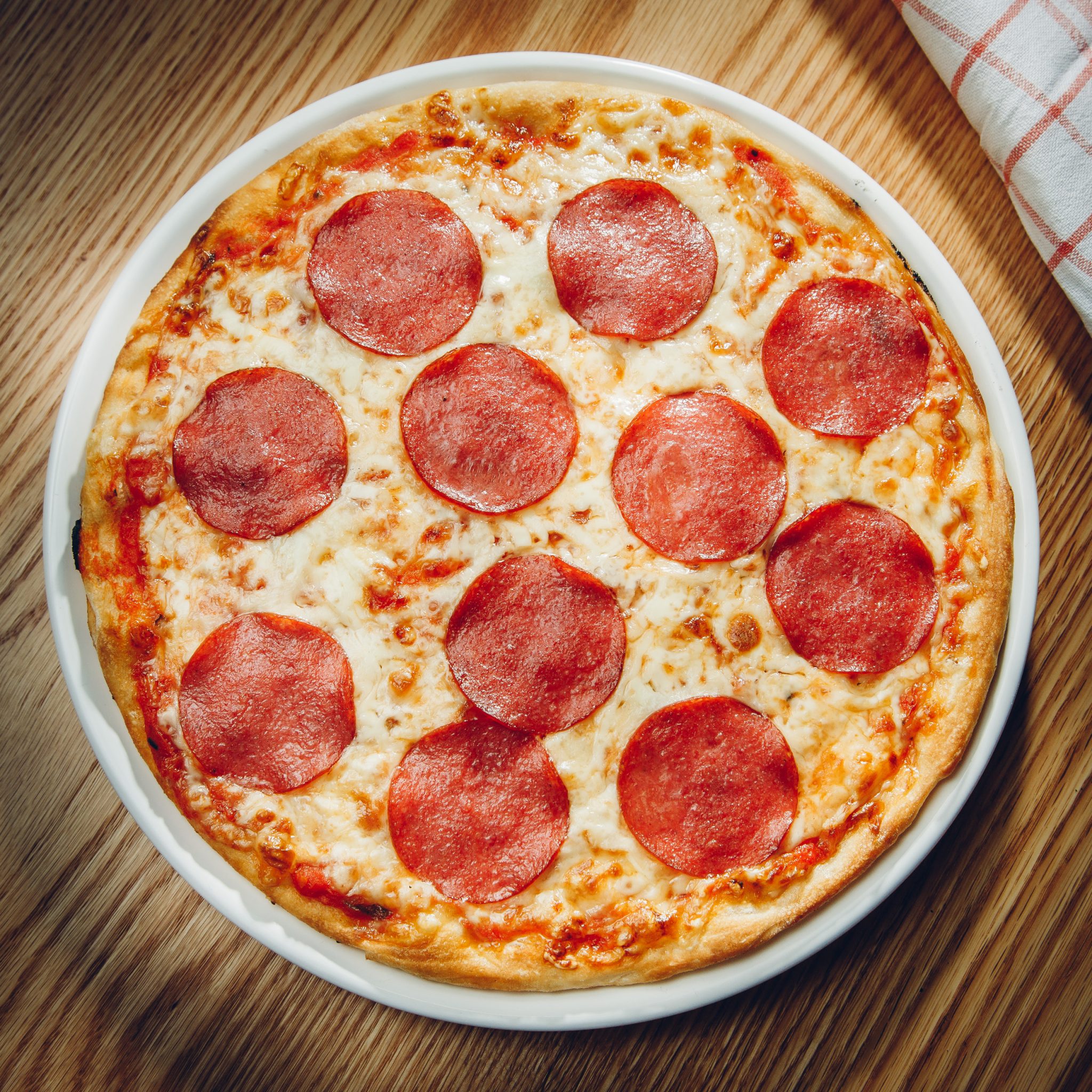 Pizza Salami 53 Meliz Palast Pizza Salami 53 Meliz Palast